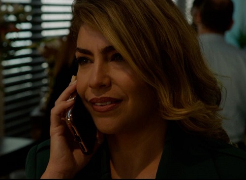 Seret.co.il - :: אני חצויה. כשאני פה, אני חושבת על שם וכשאני שם חושבת על פה